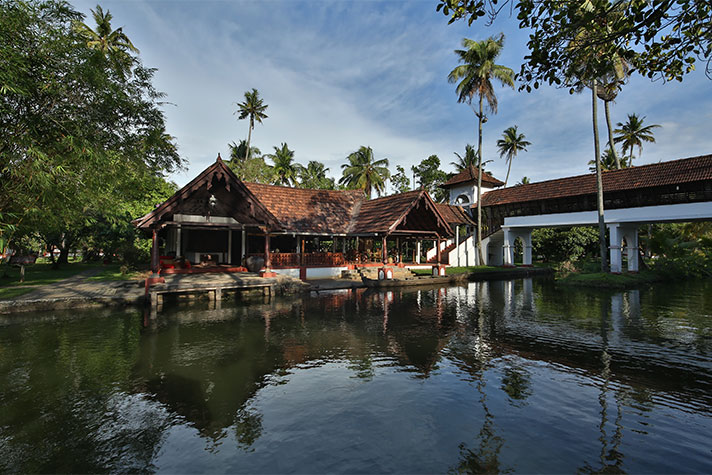Coconut Lagoon - Best Luxury Backwater Resort in Kumarakom, Kerala ...
